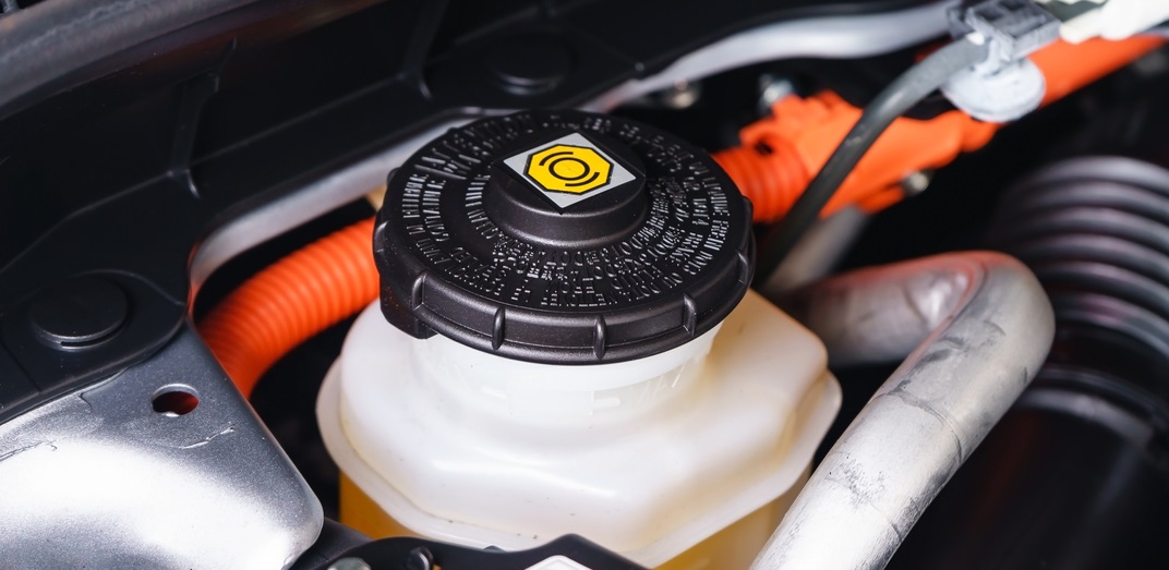How to Top Up Brake Fluid & Other Questions | Kwik Fit